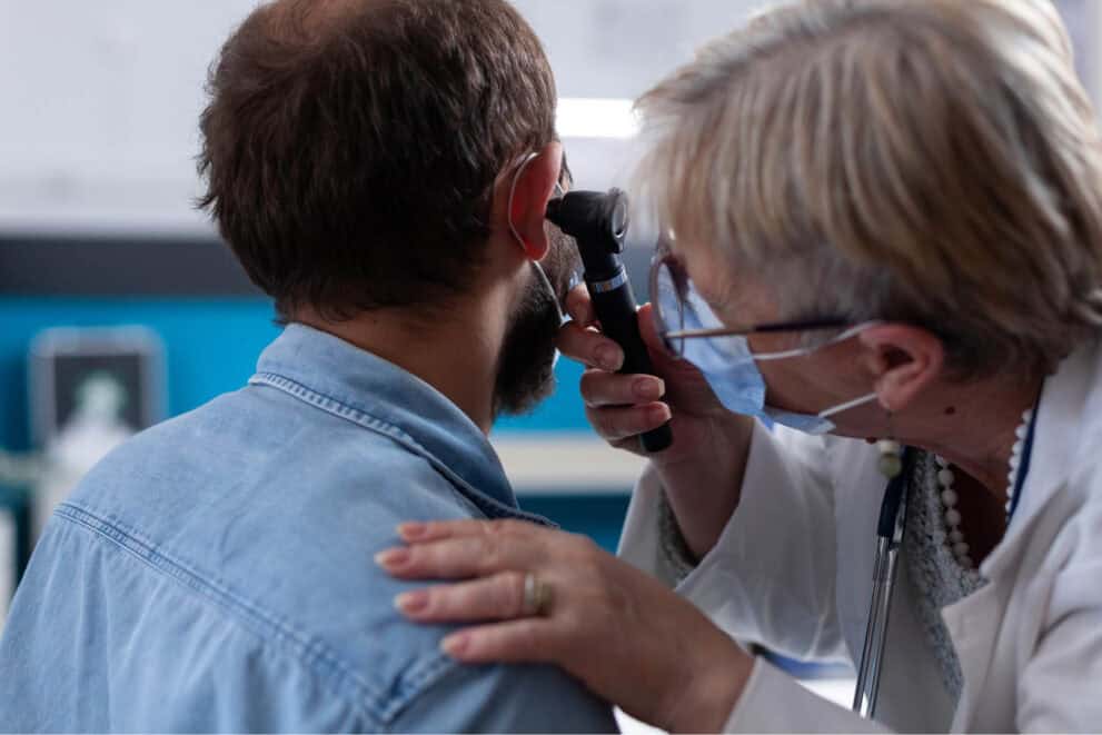 Feeling Of Fullness Or Pressure In The Ear - What It Means